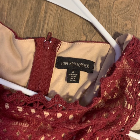 Jodi Kristopher | Dresses | Jodi Kristopher Dress Maroon And Tan ...